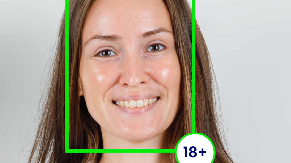 Vérification de l'Âge - Estimation Âge Photo - Plateforme Datakeen